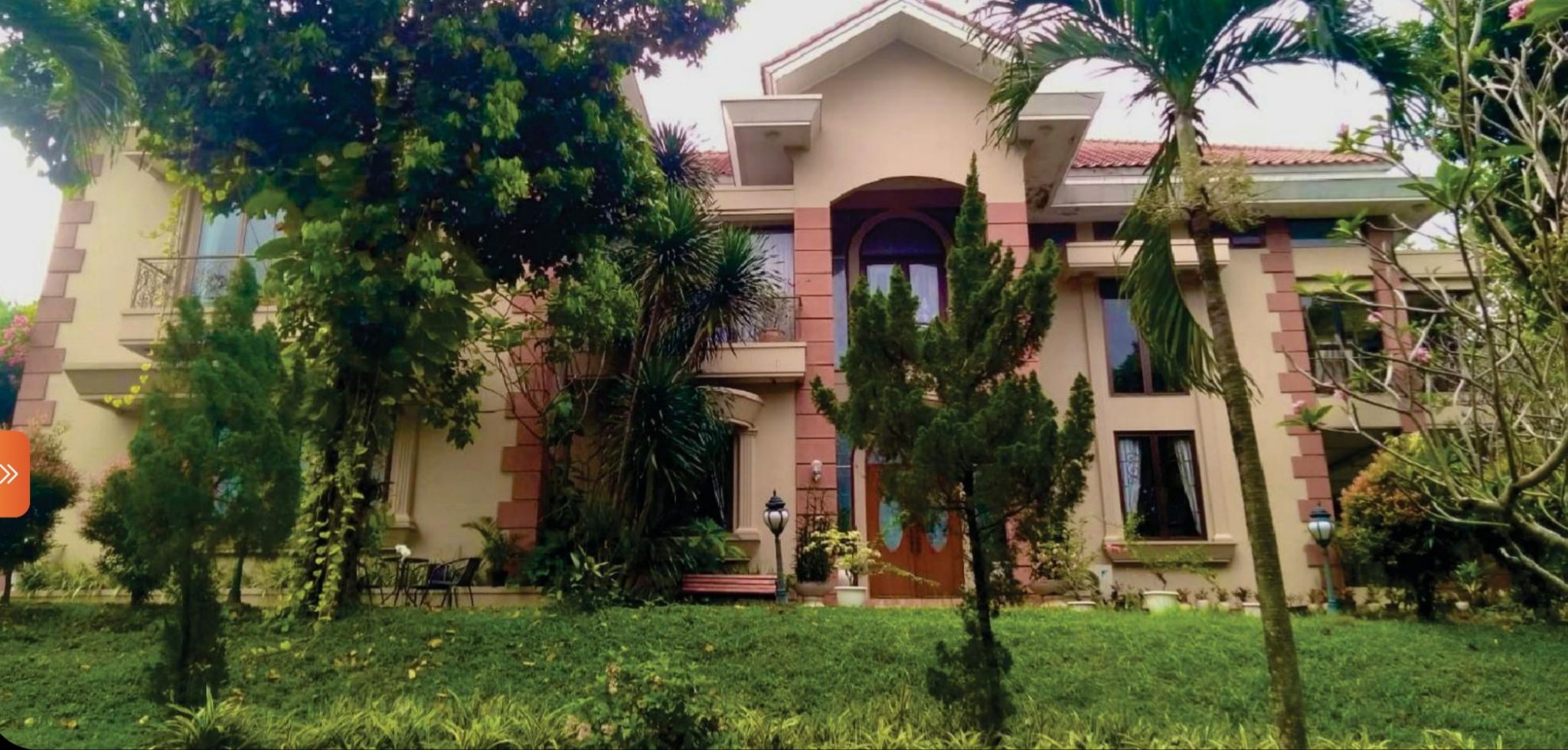 Semesta’s Gallery & Semesta’s Home | netgram